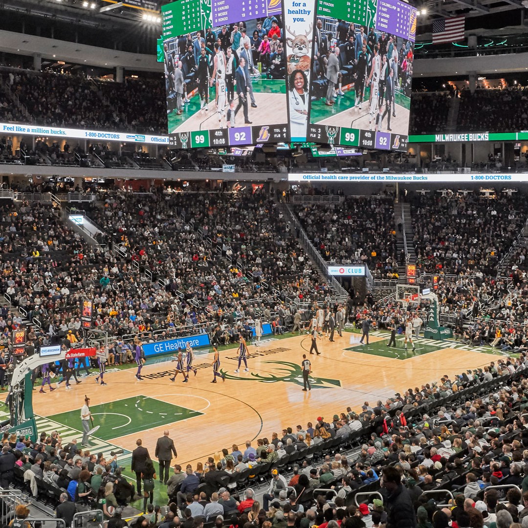 Milwaukee Bucks – Go USA Sports